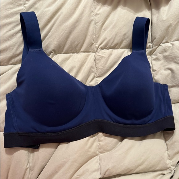 Natori | Intimates & Sleepwear | Nwt Natori 32g Underwire Sports Bra ...